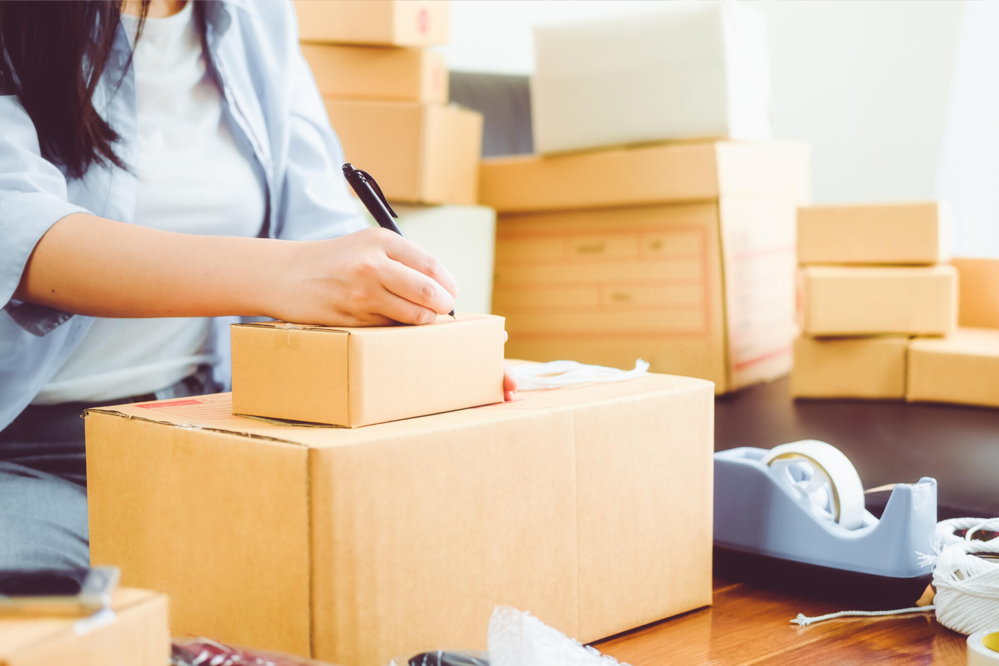 Storage For Online Retailers in Melksham | Segment Storage